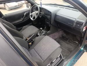 Zaļš Volkswagen passat-b4 1996 Rēzekne, ar dzinēja tilpumu 1.60 L un nobraukumu 319 tūkst. km par 1200 €, foto 10 vietnē AUTOMOTO.COM.LV