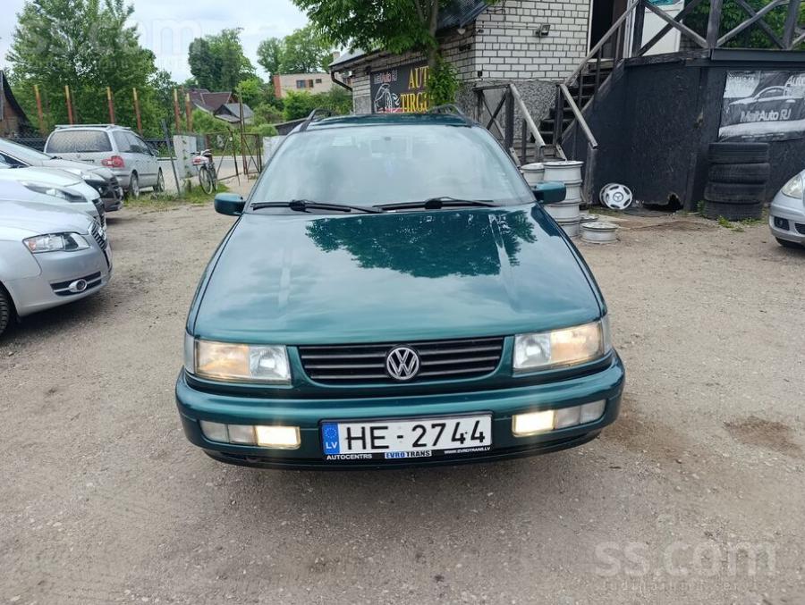 Zaļš Volkswagen passat-b4 1996 Rēzekne, ar dzinēja tilpumu 1.60 L un nobraukumu 319 tūkst. km par 1150 €, foto 3 vietnē AUTOMOTO.COM.LV
