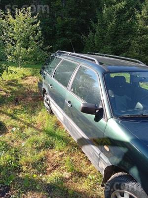 Zaļš Volkswagen passat-b4 1996 Jēkabpils, ar dzinēja tilpumu 1.80 L un nobraukumu 400 tūkst. km par 650 €, foto 3 vietnē AUTOMOTO.COM.LV