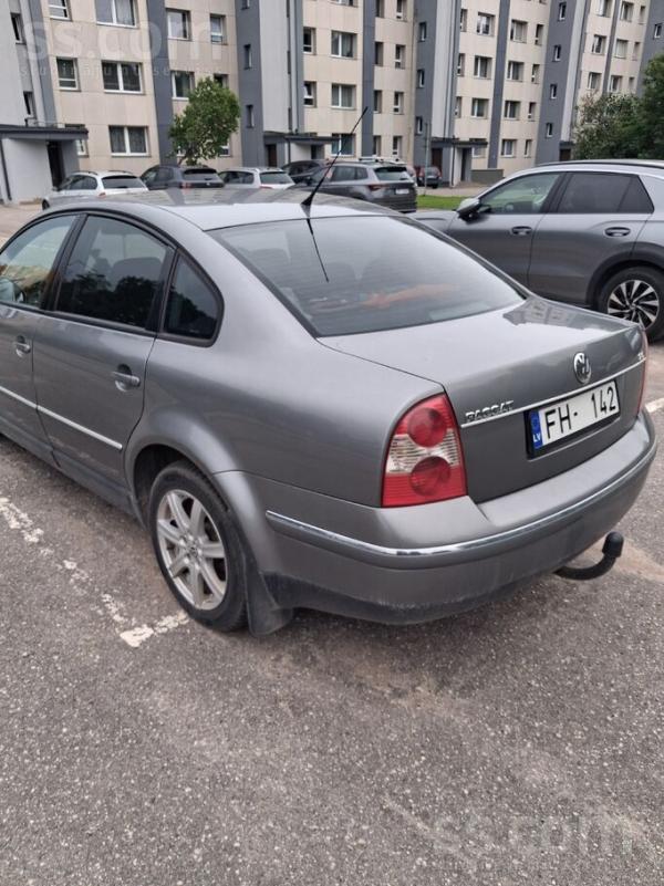 Pelēks Volkswagen passat-b4 2004 Valmiera, ar dzinēja tilpumu 2.00 L un nobraukumu 238 tūkst. km par 980 €, foto 3 vietnē AUTOMOTO.COM.LV