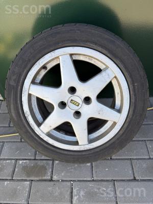 Sarkans Volkswagen passat-b4 1995 Rīga, ar dzinēja tilpumu 1.90 L un nobraukumu 318 tūkst. km par 1800 €, foto 8 vietnē AUTOMOTO.COM.LV