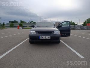 Black Volkswagen Passat B5 1997 in Daugavpils, with an engine capacity of 1.60 L and mileage of 396 thousand km for 1350 €, photo  on AUTOMOTO.COM.LV