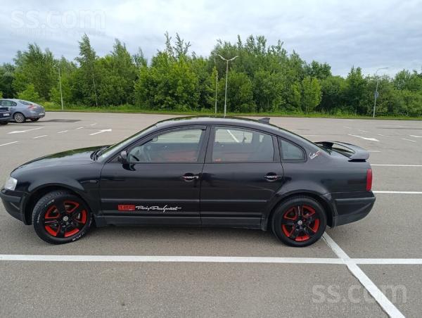 Black Volkswagen Passat B5 1997 in Daugavpils, with an engine capacity of 1.60 L and mileage of 396 thousand km for 1350 €, photo 5 on AUTOMOTO.COM.LV