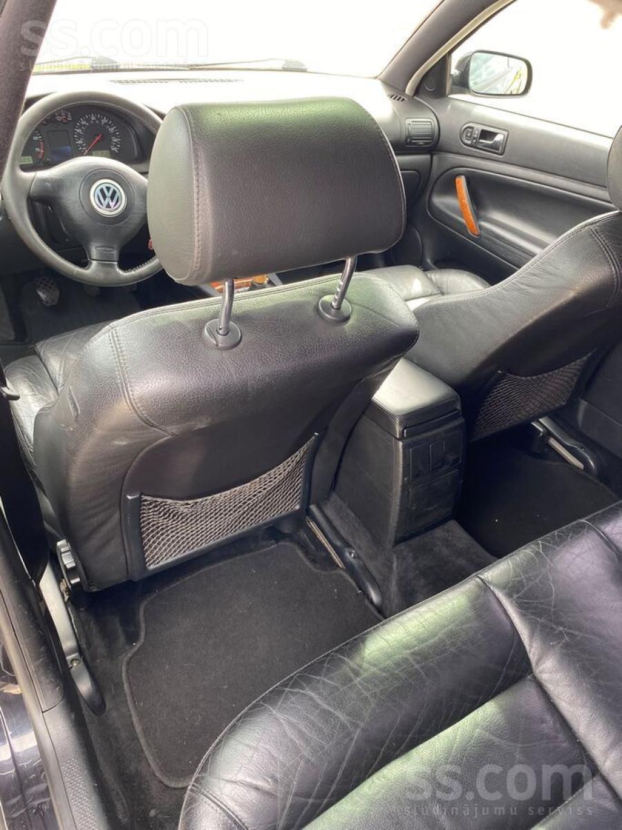 Melns Volkswagen Passat B5 2000 Liepāja, ar dzinēja tilpumu 2.80 L un nobraukumu 362 tūkst. km par 2200 €, foto 9 vietnē AUTOMOTO.COM.LV
