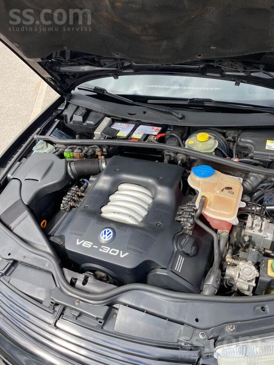 Black Volkswagen Passat B5 2000 in Liepaja, with an engine capacity of 2.80 L and mileage of 362 thousand km for 2200 €, photo 11 on AUTOMOTO.COM.LV