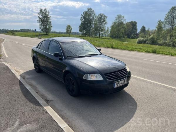 Black Volkswagen Passat B5 2001 in Ludza, with an engine capacity of 1.90 L and mileage of 400 thousand km for 980 €, photo 2 on AUTOMOTO.COM.LV