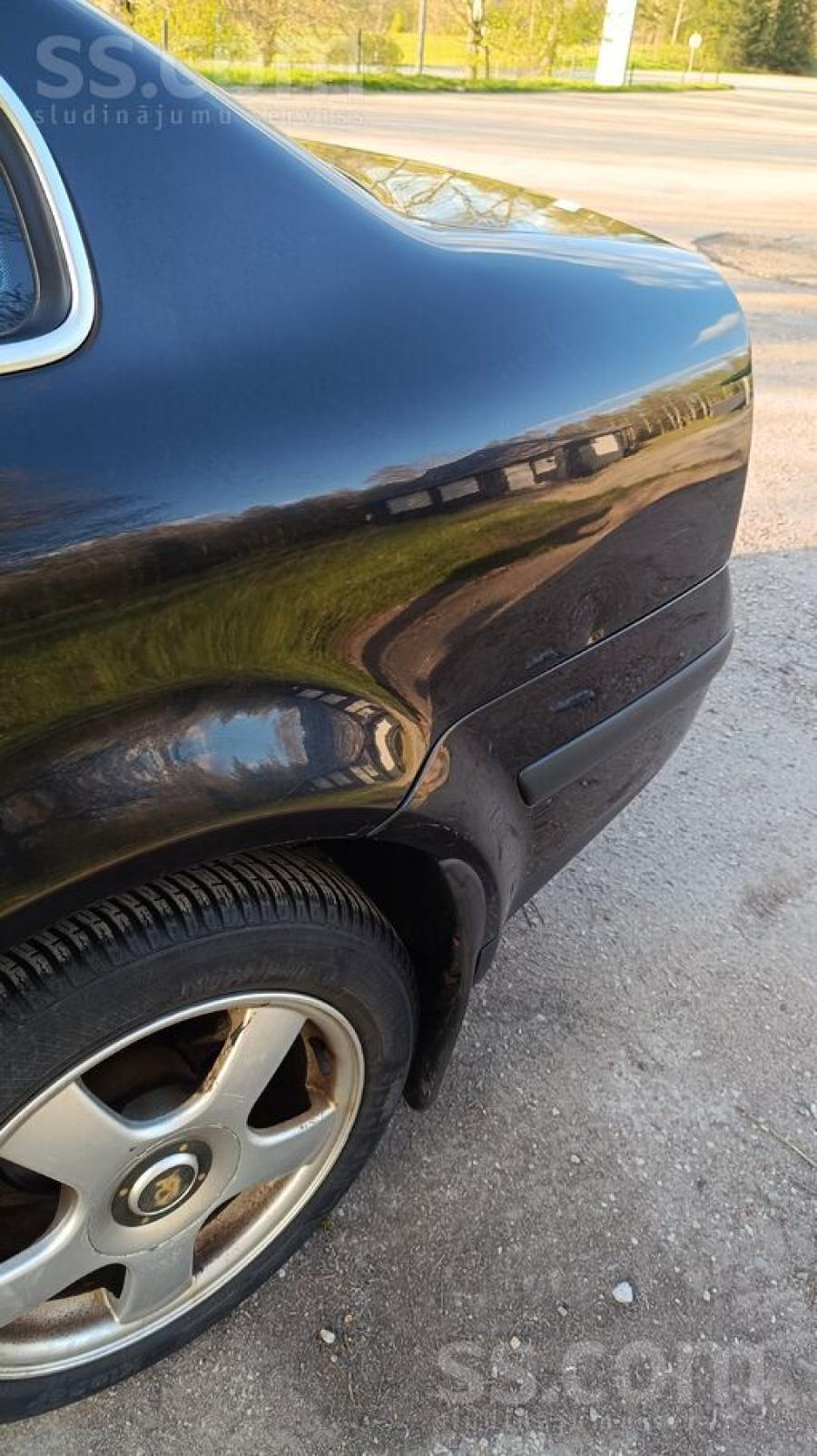 Melns Volkswagen Passat B5 2002 Cēsis, ar dzinēja tilpumu 1.90 L un nobraukumu 354 tūkst. km par 1200 €, foto 9 vietnē AUTOMOTO.COM.LV
