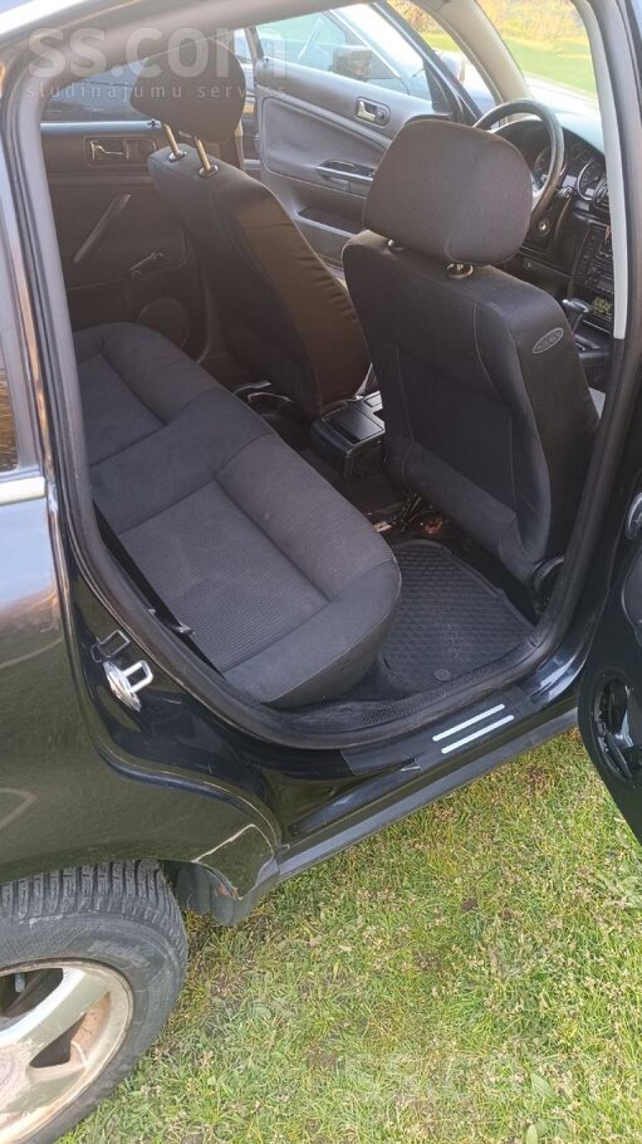 Melns Volkswagen Passat B5 2002 Cēsis, ar dzinēja tilpumu 1.90 L un nobraukumu 354 tūkst. km par 1200 €, foto 12 vietnē AUTOMOTO.COM.LV