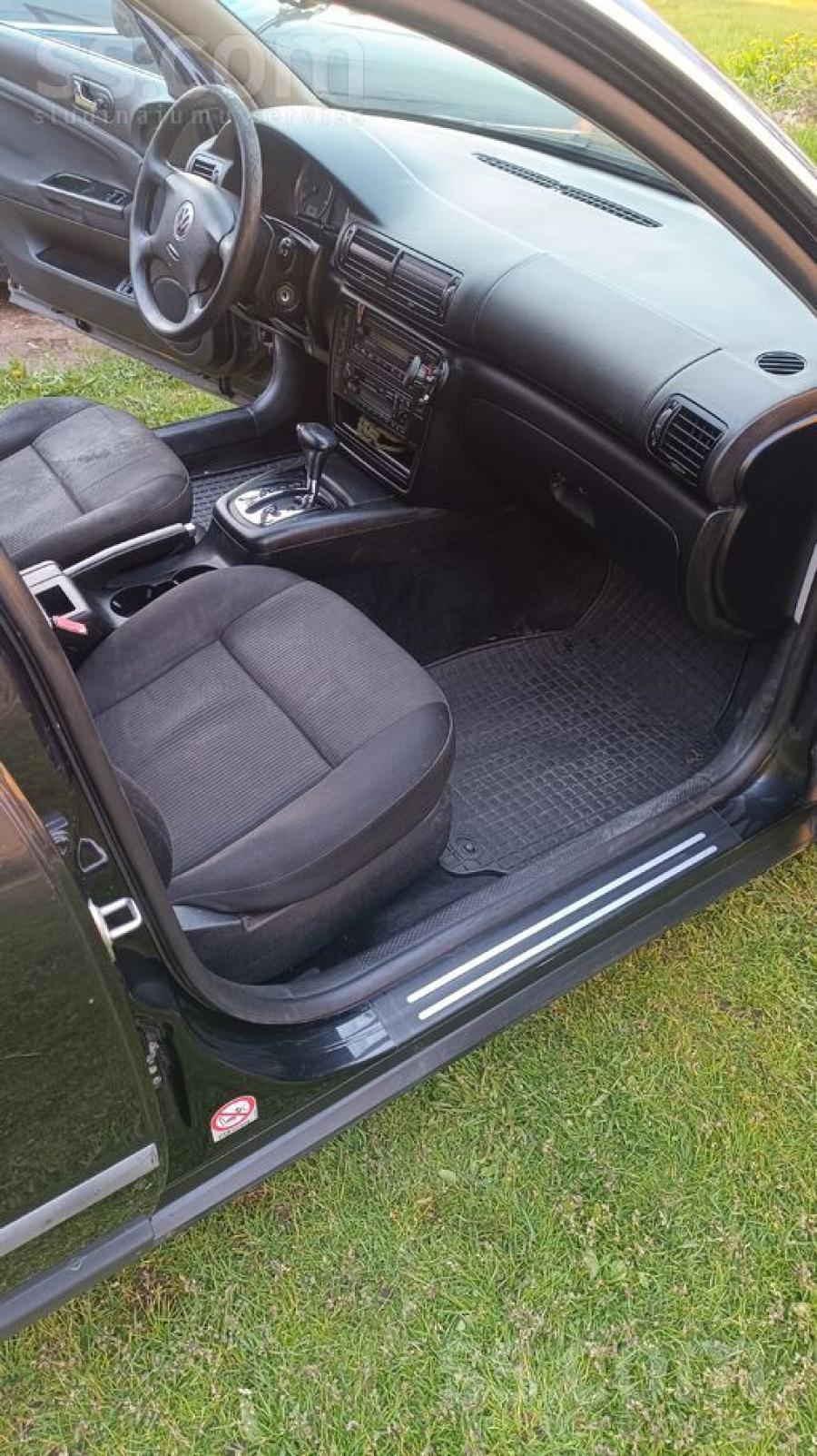 Melns Volkswagen Passat B5 2002 Cēsis, ar dzinēja tilpumu 1.90 L un nobraukumu 354 tūkst. km par 1200 €, foto 13 vietnē AUTOMOTO.COM.LV