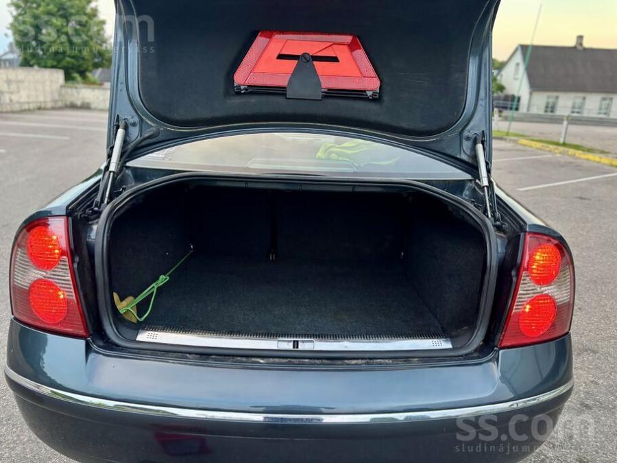 Melns Volkswagen Passat B5 2002 Daugavpils, ar dzinēja tilpumu 1.90 L un nobraukumu 350 tūkst. km par 1650 €, foto 14 vietnē AUTOMOTO.COM.LV