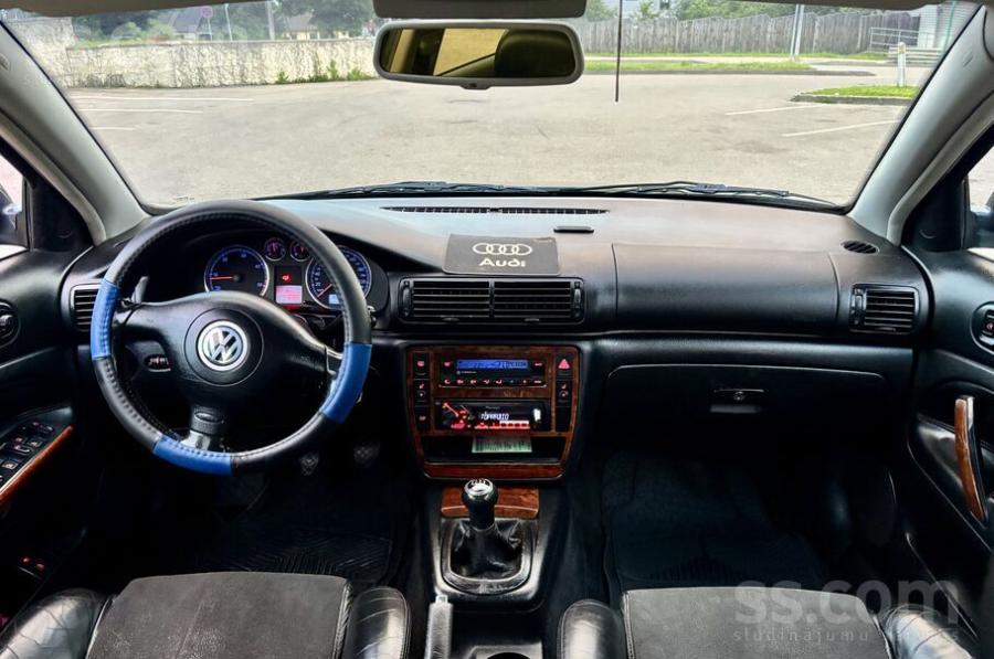 Melns Volkswagen Passat B5 2002 Daugavpils, ar dzinēja tilpumu 1.90 L un nobraukumu 350 tūkst. km par 1650 €, foto 20 vietnē AUTOMOTO.COM.LV