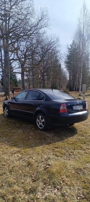 Melns Volkswagen Passat B5 2002 Rīga, ar dzinēja tilpumu 1.90 L un nobraukumu 356 tūkst. km par 700 €, foto 3 vietnē AUTOMOTO.COM.LV