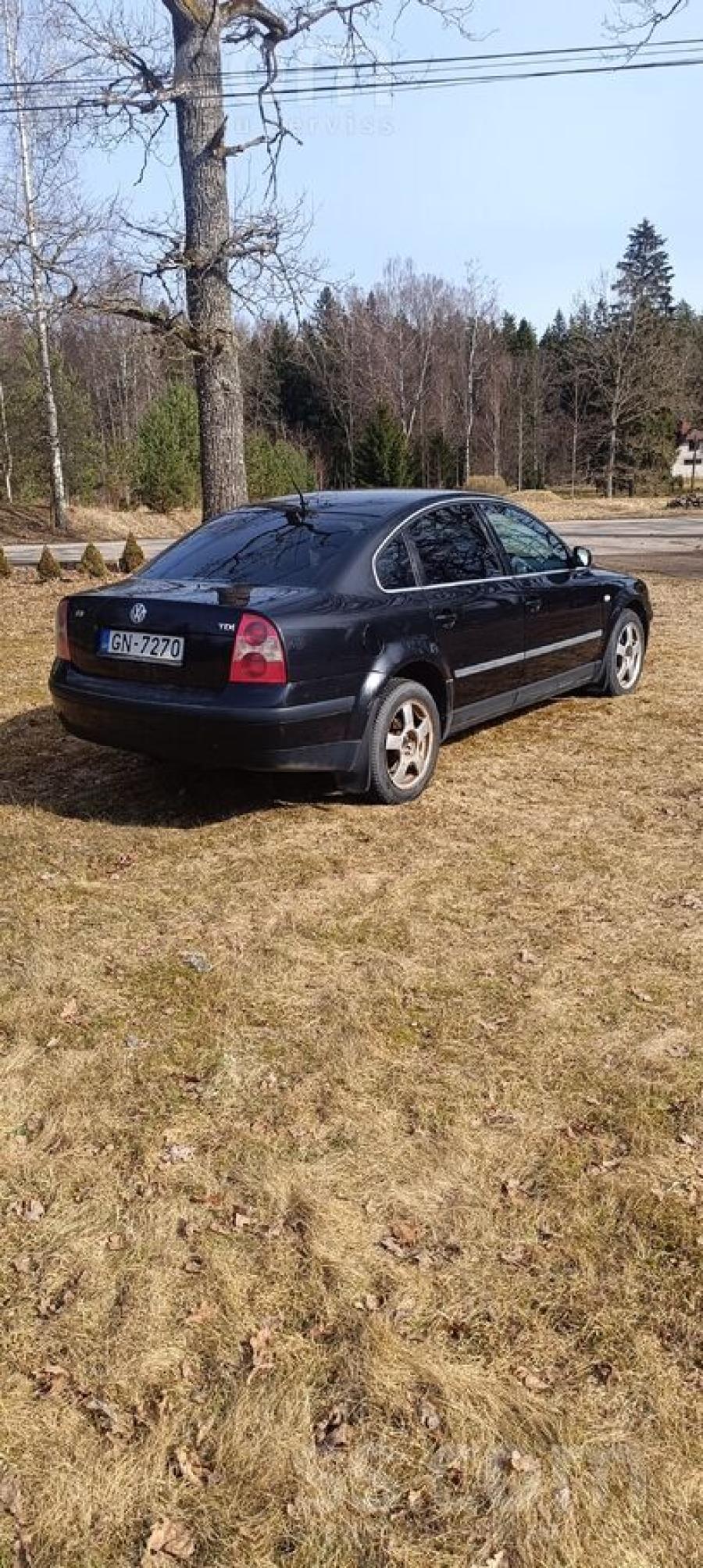 Melns Volkswagen Passat B5 2002 Rīga, ar dzinēja tilpumu 1.90 L un nobraukumu 356 tūkst. km par 700 €, foto 4 vietnē AUTOMOTO.COM.LV