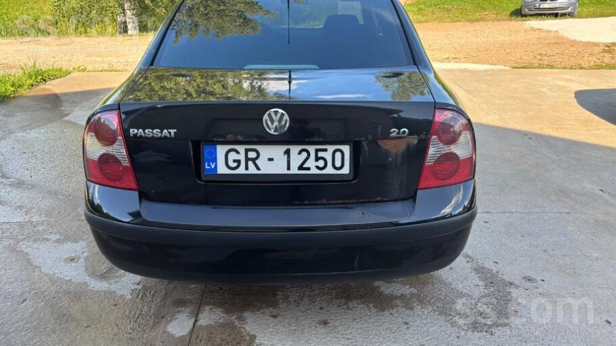Black Volkswagen Passat B5 2002 in Cesis, with an engine capacity of 2.00 L and mileage of 217 thousand km for 1200 €, photo 8 on AUTOMOTO.COM.LV