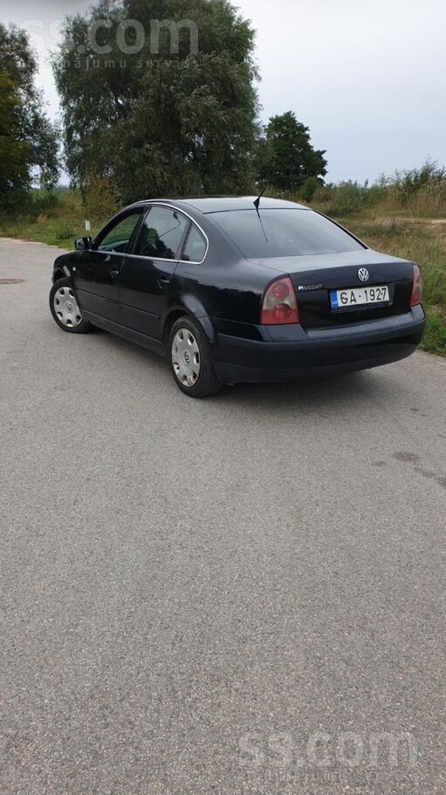 Melns Volkswagen Passat B5 2002 Rīga, ar dzinēja tilpumu 1.90 L un nobraukumu 422 tūkst. km par 950 €, foto 4 vietnē AUTOMOTO.COM.LV