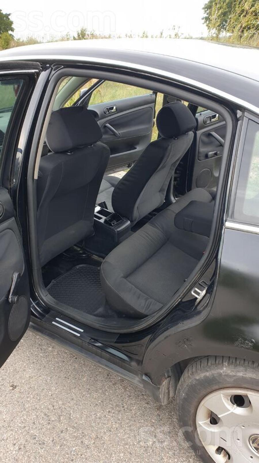 Melns Volkswagen Passat B5 2002 Rīga, ar dzinēja tilpumu 1.90 L un nobraukumu 422 tūkst. km par 950 €, foto 11 vietnē AUTOMOTO.COM.LV