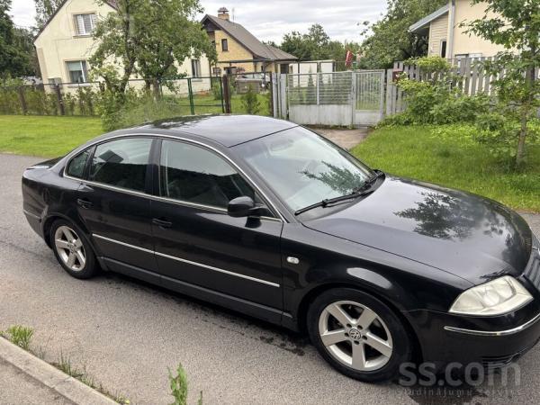 Черный Фольксваген Пассат Б5 2003 в Рига, объемом двигателя 1.90 л и пробегом 345 тыс. км за 2290 €, фото 4 на AUTOMOTO.COM.LV
