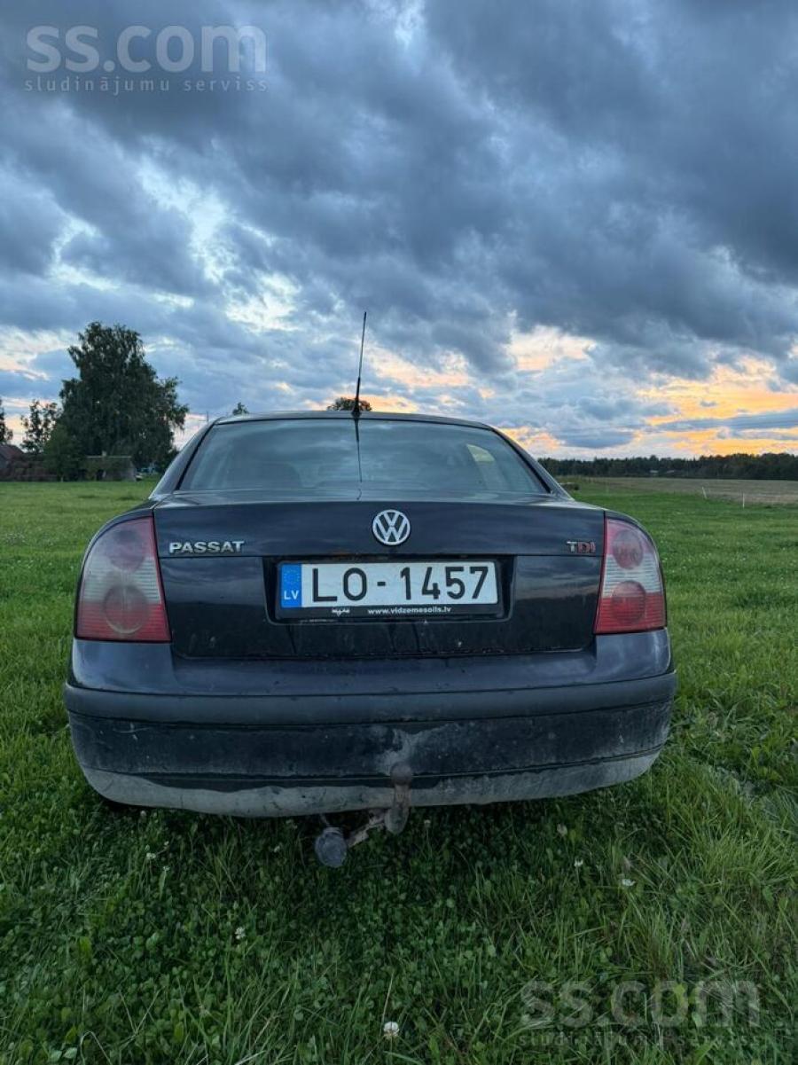 Melns Volkswagen Passat B5 2003 Balvi, ar dzinēja tilpumu 1.90 L un nobraukumu 388 tūkst. km par 1100 €, foto 5 vietnē AUTOMOTO.COM.LV