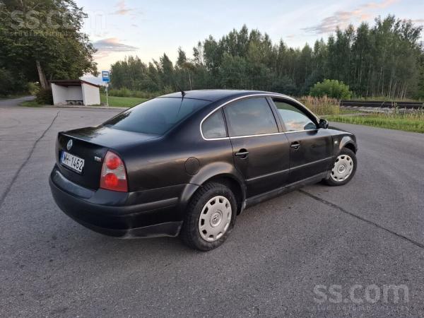 Black Volkswagen Passat B5 2003 in Daugavpils, with an engine capacity of 1.90 L and mileage of 291 thousand km for 750 €, photo 1 on AUTOMOTO.COM.LV