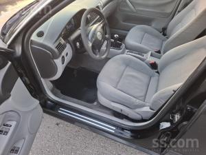 Black Volkswagen Passat B5 2003 in Daugavpils, with an engine capacity of 1.90 L and mileage of 291 thousand km for 750 €, photo 5 on AUTOMOTO.COM.LV