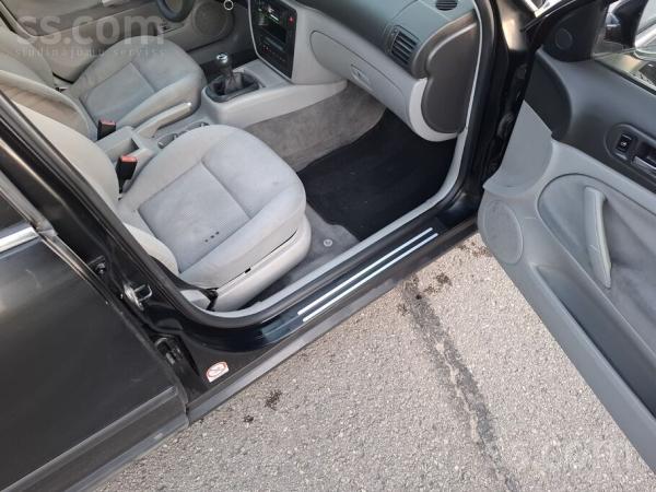Black Volkswagen Passat B5 2003 in Daugavpils, with an engine capacity of 1.90 L and mileage of 291 thousand km for 750 €, photo 7 on AUTOMOTO.COM.LV
