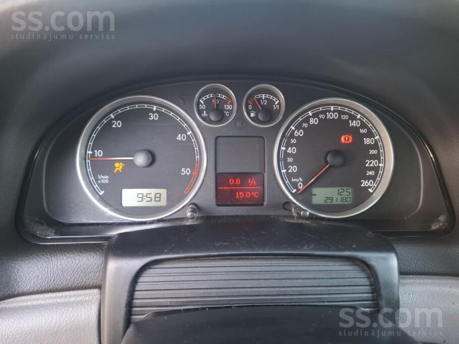 Черный Фольксваген Пассат Б5 2003 в Даугавпилс, объемом двигателя 1.90 л и пробегом 292 тыс. км за 870 €, фото 15 на AUTOMOTO.COM.LV