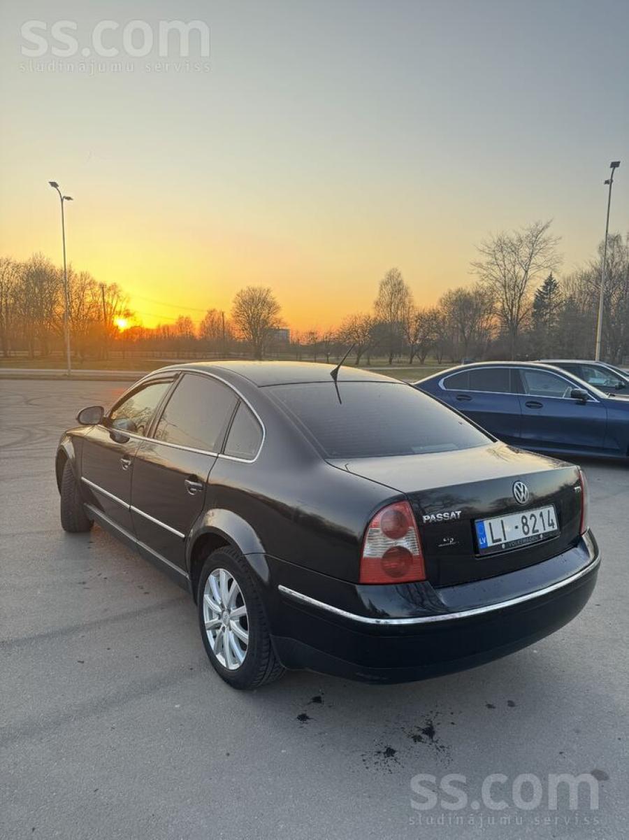 Black Volkswagen Passat B5 2004 in Riga, with an engine capacity of 1.90 L and mileage of 316 thousand km for 2300 €, photo 4 on AUTOMOTO.COM.LV