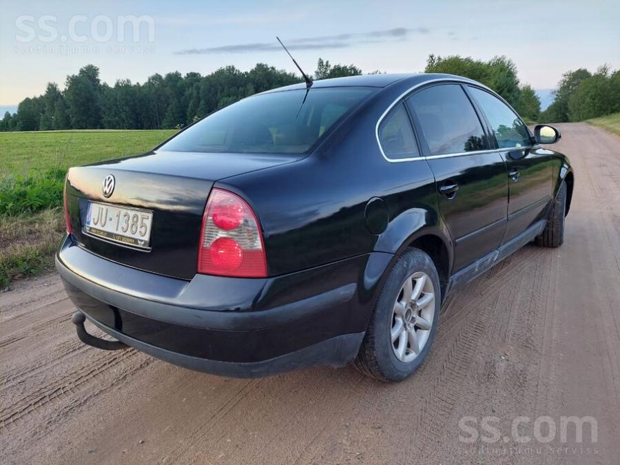 Black Volkswagen Passat B5 2005 in Daugavpils, with an engine capacity of 1.90 L and mileage of 340 thousand km for 1850 €, photo 4 on AUTOMOTO.COM.LV