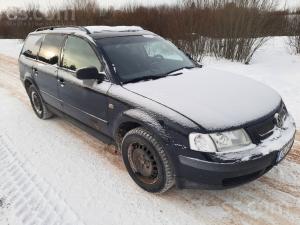 Melns Volkswagen Passat B5 1998 Saldus, ar dzinēja tilpumu 1.90 L un nobraukumu 419 tūkst. km par 2400 €, foto 5 vietnē AUTOMOTO.COM.LV