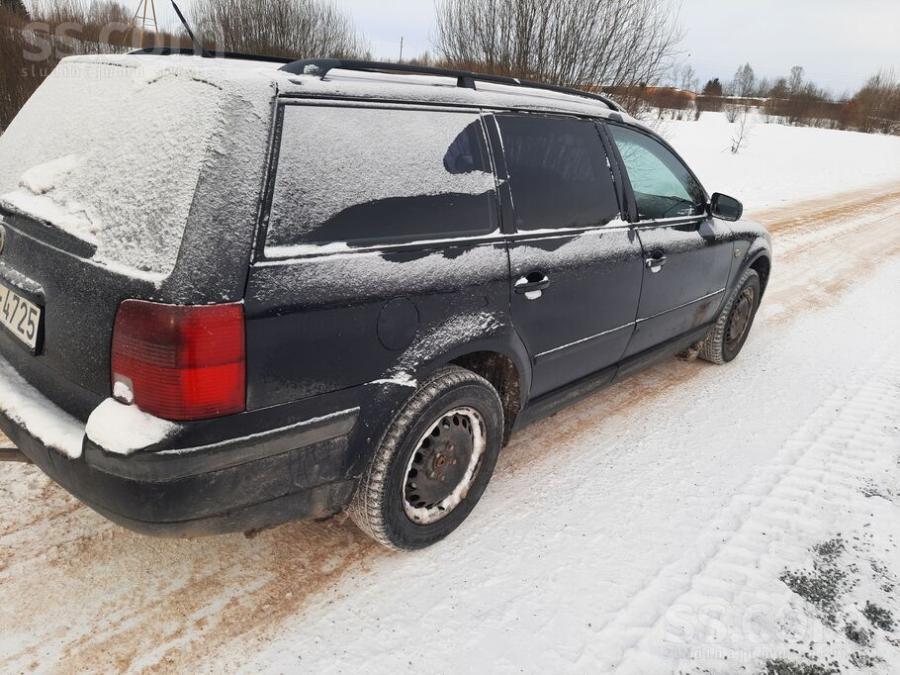 Melns Volkswagen Passat B5 1998 Saldus, ar dzinēja tilpumu 1.90 L un nobraukumu 419 tūkst. km par 2400 €, foto 6 vietnē AUTOMOTO.COM.LV
