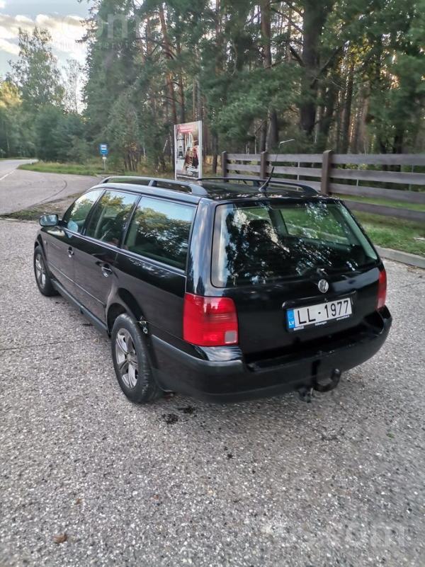 Melns Volkswagen Passat B5 1998 Daugavpils, ar dzinēja tilpumu 1.90 L un nobraukumu 387 tūkst. km par 950 €, foto 3 vietnē AUTOMOTO.COM.LV