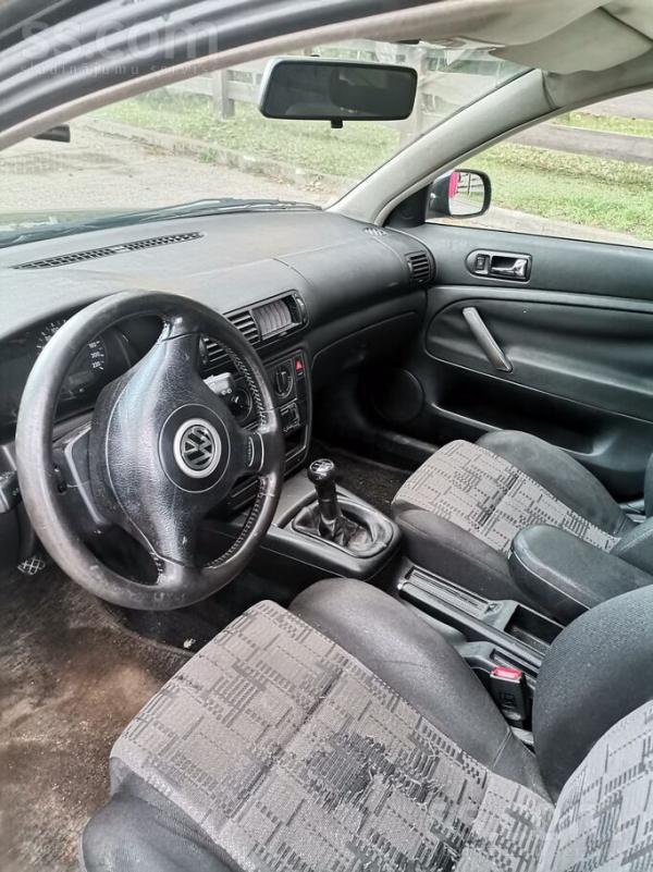 Melns Volkswagen Passat B5 1998 Daugavpils, ar dzinēja tilpumu 1.90 L un nobraukumu 387 tūkst. km par 950 €, foto 6 vietnē AUTOMOTO.COM.LV