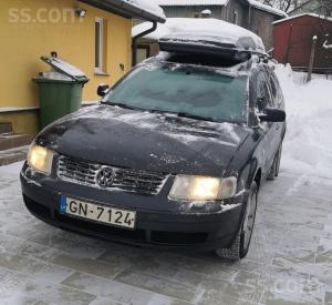 Melns Volkswagen Passat B5 1999 Rēzekne, ar dzinēja tilpumu 1.90 L un nobraukumu 360 tūkst. km par 1000 €, foto 2 vietnē AUTOMOTO.COM.LV