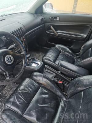 Melns Volkswagen Passat B5 1999 Rēzekne, ar dzinēja tilpumu 1.90 L un nobraukumu 360 tūkst. km par 1000 €, foto 3 vietnē AUTOMOTO.COM.LV