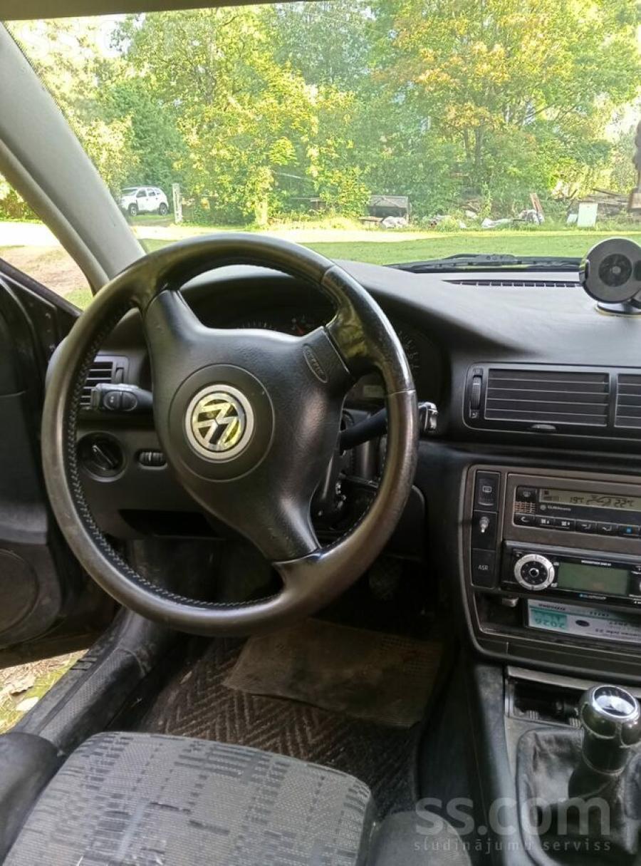 Melns Volkswagen Passat B5 2000 Rīga, ar dzinēja tilpumu 1.90 L un nobraukumu 458 tūkst. km par 1200 €, foto 6 vietnē AUTOMOTO.COM.LV