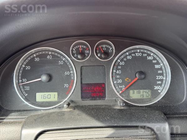 Melns Volkswagen Passat B5 2001 Rīga, ar dzinēja tilpumu 1.80 L un nobraukumu 318 tūkst. km par 900 €, foto 8 vietnē AUTOMOTO.COM.LV