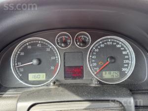 Черный Фольксваген Пассат Б5 2001 в Рига, объемом двигателя 1.80 л и пробегом 318 тыс. км за 900 €, фото 9 на AUTOMOTO.COM.LV