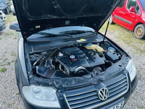 Melns Volkswagen Passat B5 2001 Rīga, ar dzinēja tilpumu 1.90 L un nobraukumu 374 tūkst. km par 1100 €, foto 8 vietnē AUTOMOTO.COM.LV