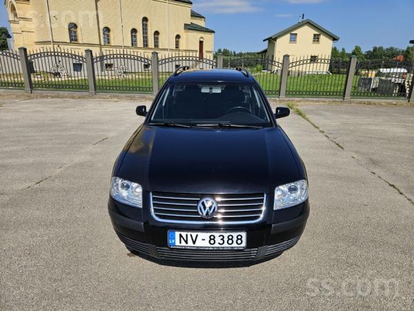 Melns Volkswagen Passat B5 2001 Aizkraukle, ar dzinēja tilpumu 1.90 L un nobraukumu 352 tūkst. km par 2500 €, foto 1 vietnē AUTOMOTO.COM.LV
