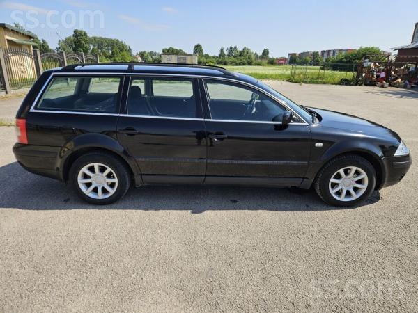 Melns Volkswagen Passat B5 2001 Aizkraukle, ar dzinēja tilpumu 1.90 L un nobraukumu 352 tūkst. km par 2500 €, foto 4 vietnē AUTOMOTO.COM.LV
