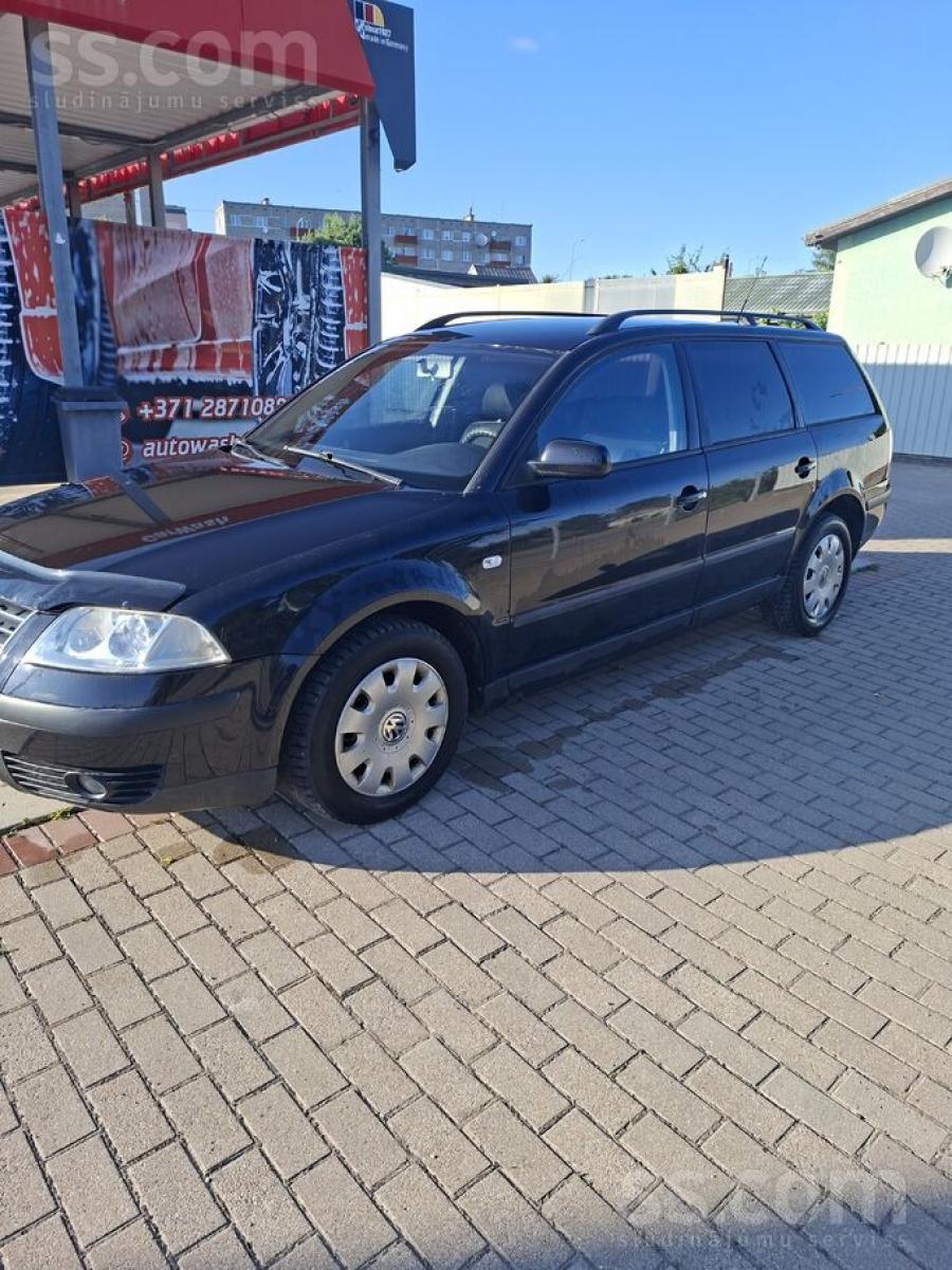 Черный Фольксваген Пассат Б5 2001 в Екабпилс, объемом двигателя 1.90 л и пробегом 270 тыс. км за 1650 €, фото 4 на AUTOMOTO.COM.LV