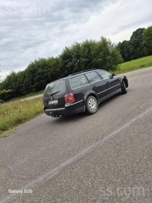 Melns Volkswagen Passat B5 2001 Kuldīga, ar dzinēja tilpumu 1.90 L un nobraukumu 399 tūkst. km par 900 €, foto 4 vietnē AUTOMOTO.COM.LV