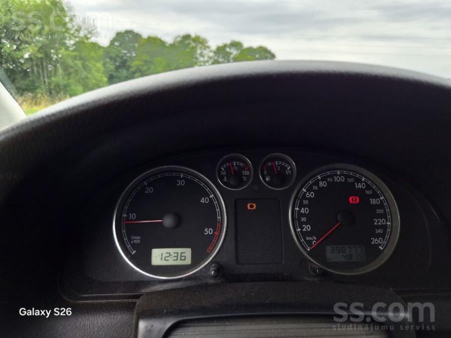 Melns Volkswagen Passat B5 2001 Kuldīga, ar dzinēja tilpumu 1.90 L un nobraukumu 399 tūkst. km par 900 €, foto 8 vietnē AUTOMOTO.COM.LV