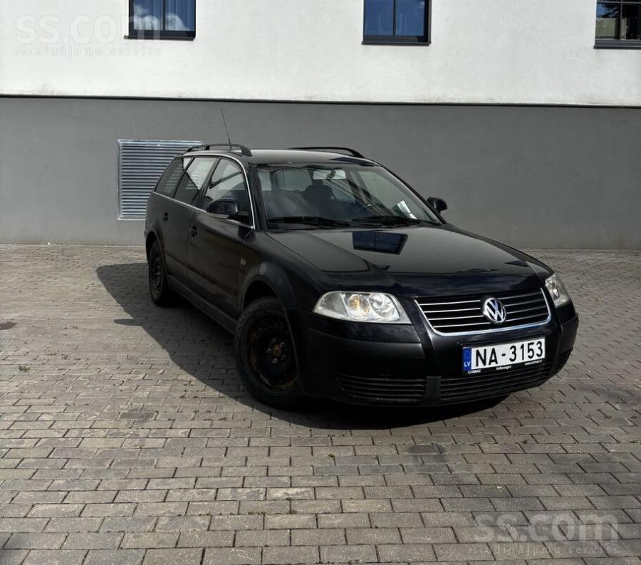 Melns Volkswagen Passat B5 2001 Balvi, ar dzinēja tilpumu 1.90 L un nobraukumu 374 tūkst. km par 1100 €, foto 1 vietnē AUTOMOTO.COM.LV