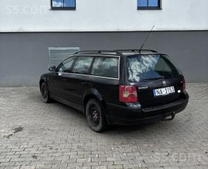 Melns Volkswagen Passat B5 2001 Balvi, ar dzinēja tilpumu 1.90 L un nobraukumu 374 tūkst. km par 1100 €, foto 4 vietnē AUTOMOTO.COM.LV
