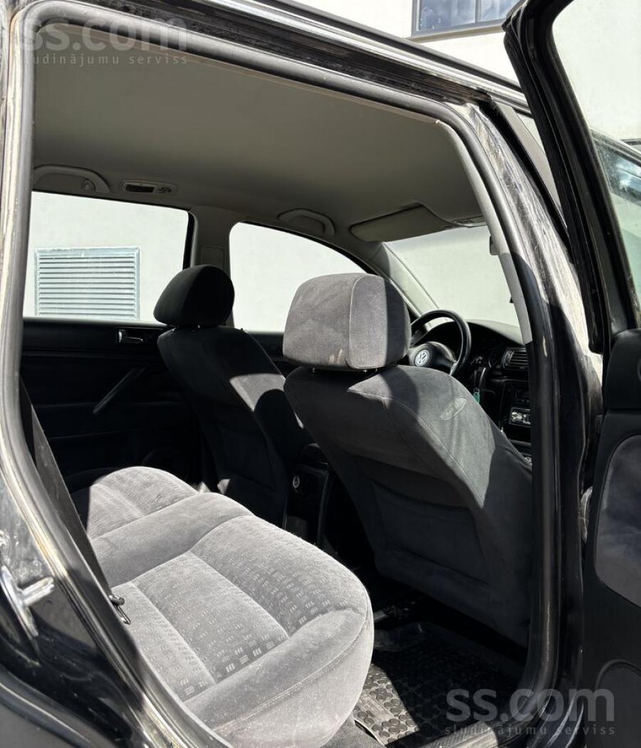 Melns Volkswagen Passat B5 2001 Balvi, ar dzinēja tilpumu 1.90 L un nobraukumu 374 tūkst. km par 1100 €, foto 10 vietnē AUTOMOTO.COM.LV