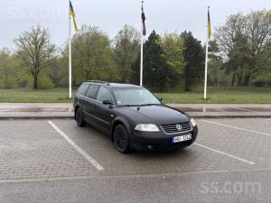 Black Volkswagen Passat B5 2002 in Liepaja, with an engine capacity of 1.90 L and mileage of 315 thousand km for 1030 €, photo 2 on AUTOMOTO.COM.LV