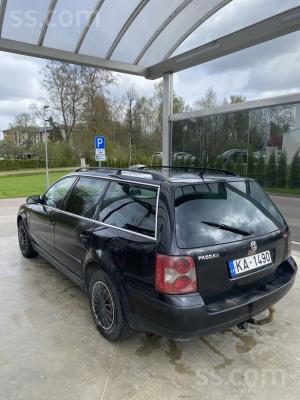 Black Volkswagen Passat B5 2002 in Cesis, with an engine capacity of 1.90 L and mileage of 384 thousand km for 1530 €, photo 5 on AUTOMOTO.COM.LV
