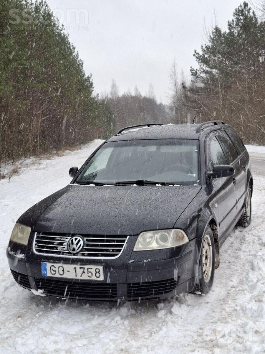 Black Volkswagen Passat B5 2002 in Daugavpils, with an engine capacity of 1.90 L and mileage of 322 thousand km for 1500 €, photo 3 on AUTOMOTO.COM.LV