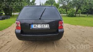 Black Volkswagen Passat B5 2002 in Cesis, with an engine capacity of 1.90 L and mileage of 416 thousand km for 1100 €, photo 3 on AUTOMOTO.COM.LV